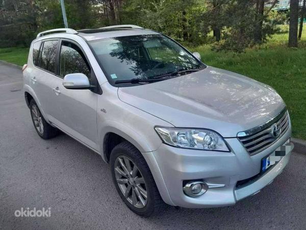 Toyota RAV4 2012 in Tallinn, with an engine capacity of 0.00 L and mileage of 336 thousand km for 7500 €, photo 1 on AUTOMOTO.COM.LV