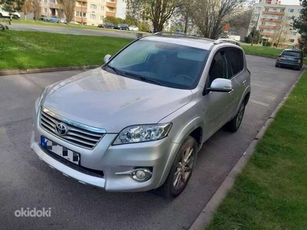 Toyota RAV4 2012 in Tallinn, with an engine capacity of 0.00 L and mileage of 336 thousand km for 7500 €, photo 2 on AUTOMOTO.COM.LV
