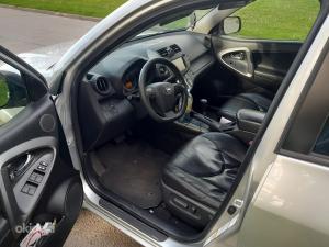 Toyota RAV4 2012 Tallina, ar dzinēja tilpumu 0.00 L un nobraukumu 336 tūkst. km par 7500 €, foto 4 vietnē AUTOMOTO.COM.LV
