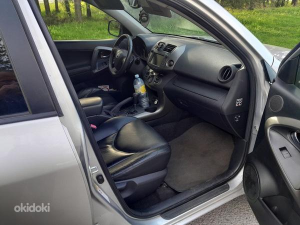 Toyota RAV4 2012 in Tallinn, with an engine capacity of 0.00 L and mileage of 336 thousand km for 7500 €, photo 4 on AUTOMOTO.COM.LV