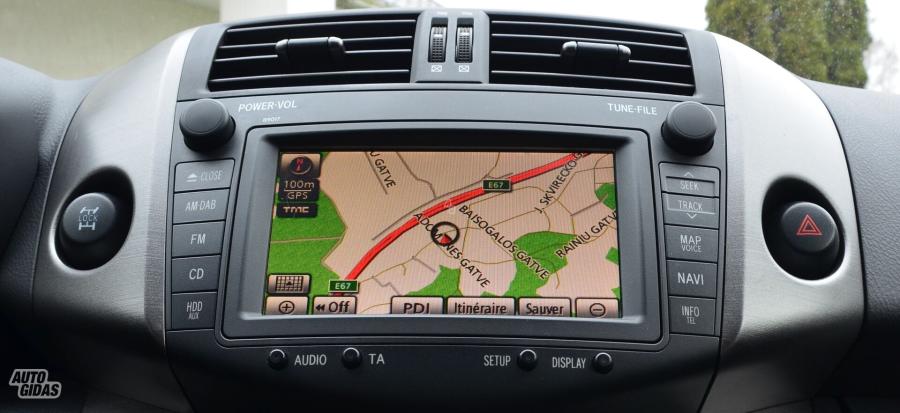 Toyota RAV4 2012 Kauņa, ar dzinēja tilpumu 2.20 L un nobraukumu 218 tūkst. km par 7650 €, foto 5 vietnē AUTOMOTO.COM.LV