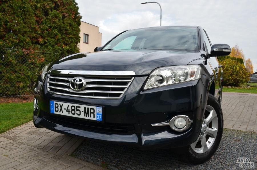 Toyota RAV4 2012 Kauņa, ar dzinēja tilpumu 2.20 L un nobraukumu 218 tūkst. km par 7650 €, foto 16 vietnē AUTOMOTO.COM.LV