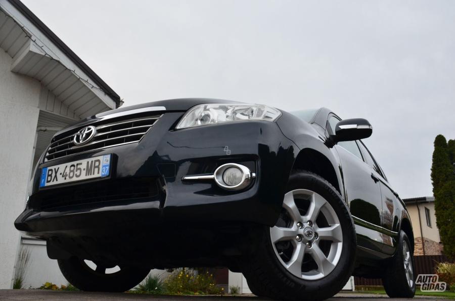 Toyota RAV4 2012 Kauņa, ar dzinēja tilpumu 2.20 L un nobraukumu 218 tūkst. km par 7650 €, foto 23 vietnē AUTOMOTO.COM.LV