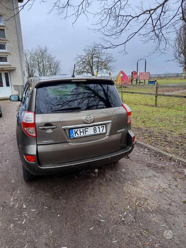 Toyota RAV4 2012 Utena, ar dzinēja tilpumu 2.23 L un nobraukumu 333 tūkst. km par 3500 €, foto 7 vietnē AUTOMOTO.COM.LV