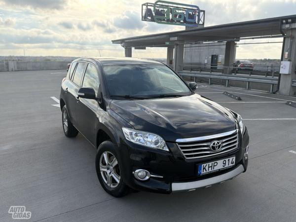Toyota RAV4 2012 Viļņa, ar dzinēja tilpumu 2.20 L un nobraukumu 278 tūkst. km par 5400 €, foto 7 vietnē AUTOMOTO.COM.LV