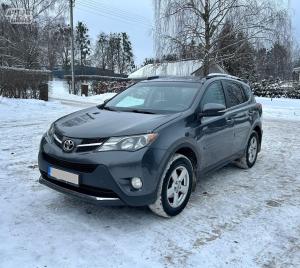 Toyota RAV4 2013 Viļņa, ar dzinēja tilpumu 2.50 L un nobraukumu 306 tūkst. km par 10400 €, foto  vietnē AUTOMOTO.COM.LV