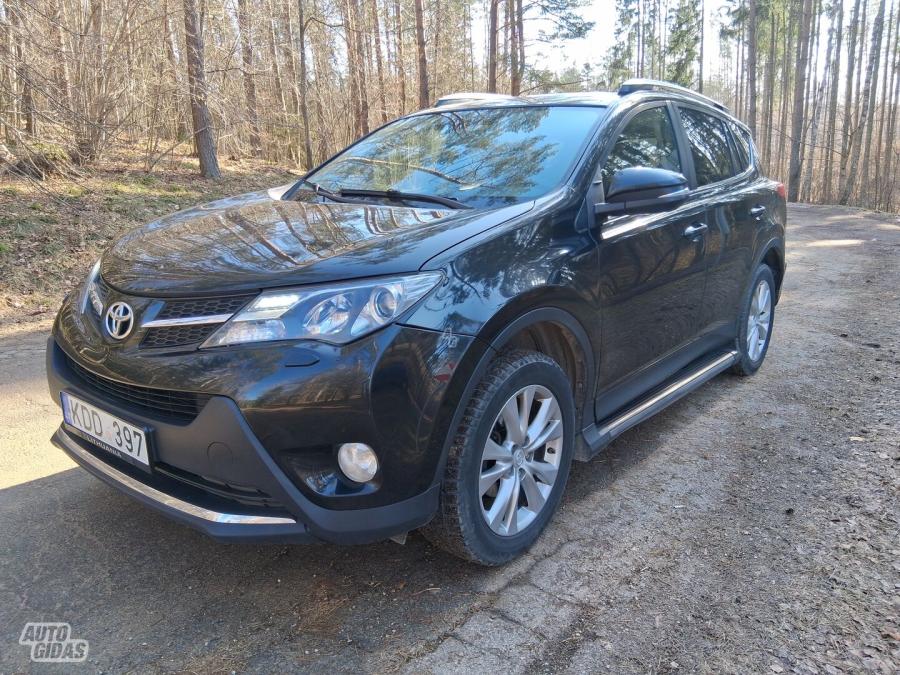 Toyota RAV4 2013 in Vilnius, with an engine capacity of 2.20 L and mileage of 288 thousand km for 7750 €, photo 1 on AUTOMOTO.COM.LV