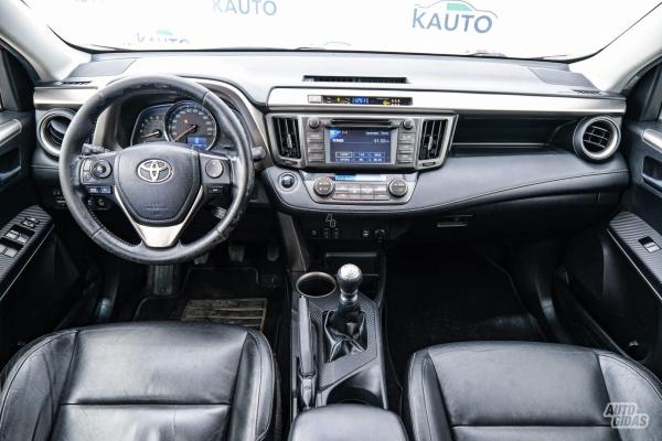 Toyota RAV4 2013 Kauņa, ar dzinēja tilpumu 2.00 L un nobraukumu 228 tūkst. km par 10990 €, foto 8 vietnē AUTOMOTO.COM.LV