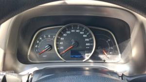 Toyota RAV4 2013 in Vilnius, with an engine capacity of 2.20 L and mileage of 194 thousand km for 9950 €, photo 8 on AUTOMOTO.COM.LV