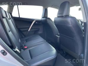 Тойота РАВ 4 2013 в Рига, объемом двигателя 2.20 л и пробегом 79 тыс. км за 14990 €, фото 8 на AUTOMOTO.COM.LV