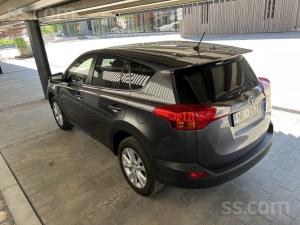 Toyota RAV4 2013 Rīga, ar dzinēja tilpumu 2.20 L un nobraukumu 209 tūkst. km par 10900 €, foto 7 vietnē AUTOMOTO.COM.LV