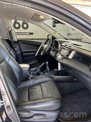 Toyota RAV4 2013 Rīga, ar dzinēja tilpumu 2.20 L un nobraukumu 209 tūkst. km par 10900 €, foto 9 vietnē AUTOMOTO.COM.LV