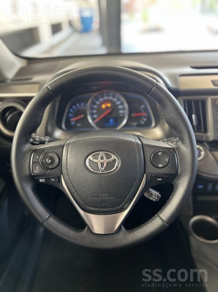 Toyota RAV4 2013 Rīga, ar dzinēja tilpumu 2.20 L un nobraukumu 209 tūkst. km par 10900 €, foto 11 vietnē AUTOMOTO.COM.LV