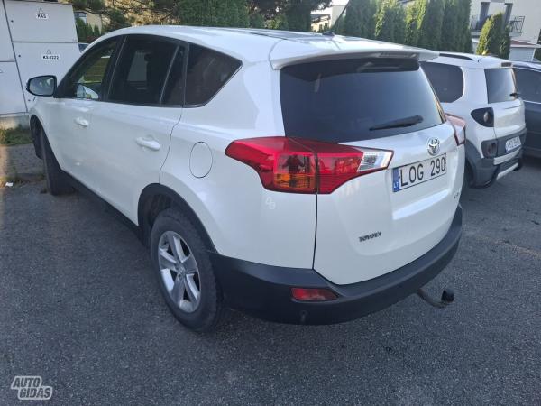 Toyota RAV4 2013 in Klaipeda, with an engine capacity of 2.00 L and mileage of 245 thousand km for 11000 €, photo 5 on AUTOMOTO.COM.LV