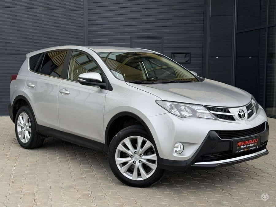 Toyota RAV4 2013 Viļņa, ar dzinēja tilpumu 2.23 L un nobraukumu 200 tūkst. km par 11999 €, foto 7 vietnē AUTOMOTO.COM.LV