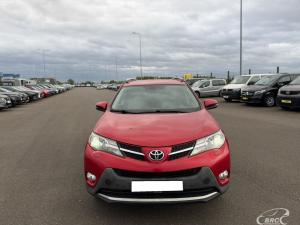 Toyota RAV4 2013 Viļņa, ar dzinēja tilpumu 2.23 L un nobraukumu 210 tūkst. km par 9900 €, foto 6 vietnē AUTOMOTO.COM.LV