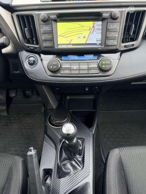 Toyota RAV4 2014 in Vilnius, with an engine capacity of 2.23 L and mileage of 247 thousand km for 10999 €, photo 16 on AUTOMOTO.COM.LV