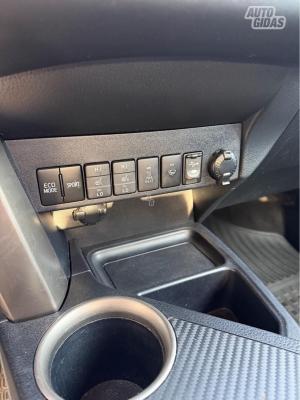 Toyota RAV4 2014 in Panevezys, with an engine capacity of 2.20 L and mileage of 205 thousand km for 12700 €, photo 17 on AUTOMOTO.COM.LV