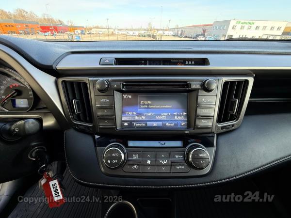 Toyota RAV4 2015 Tartu, ar dzinēja tilpumu 2.00 L un nobraukumu 227 tūkst. km par 12699 €, foto 9 vietnē AUTOMOTO.COM.LV