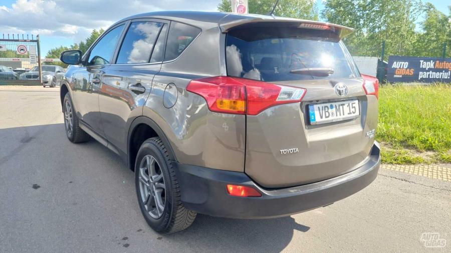 Toyota RAV4 2015 Kauņa, ar dzinēja tilpumu 2.20 L un nobraukumu 194 tūkst. km par 10700 €, foto 5 vietnē AUTOMOTO.COM.LV