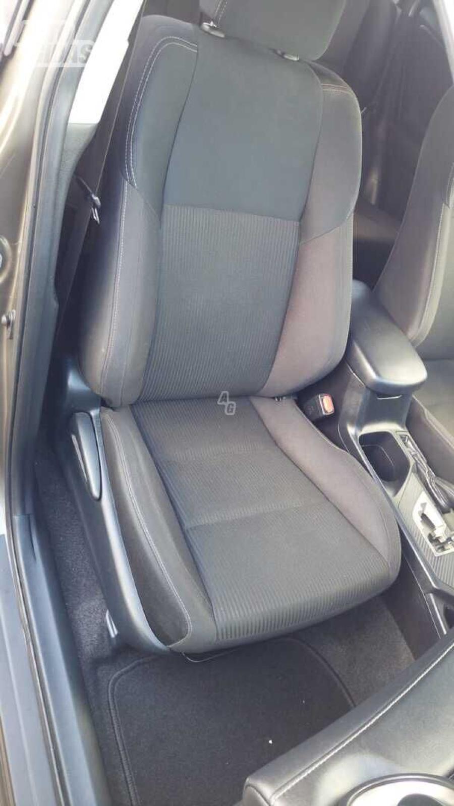 Toyota RAV4 2015 Kauņa, ar dzinēja tilpumu 2.20 L un nobraukumu 194 tūkst. km par 10700 €, foto 12 vietnē AUTOMOTO.COM.LV