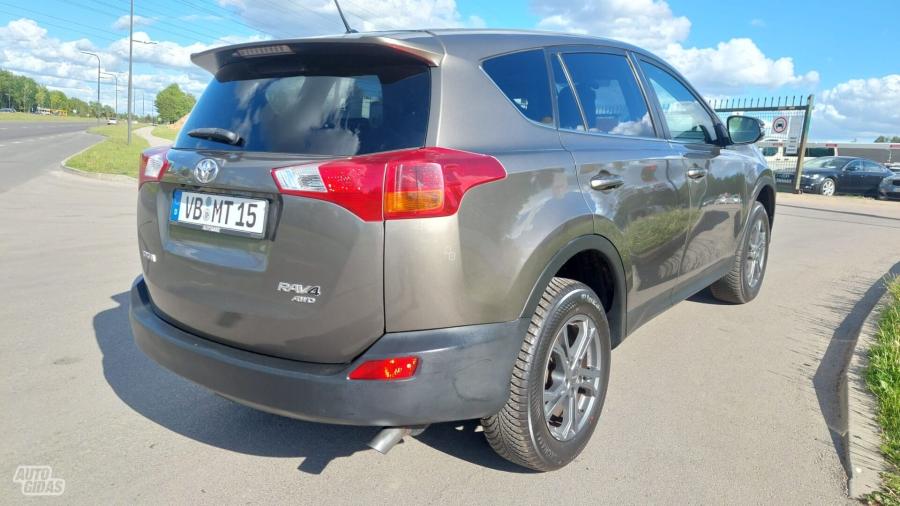 Toyota RAV4 2015 Kauņa, ar dzinēja tilpumu 2.20 L un nobraukumu 194 tūkst. km par 10700 €, foto 13 vietnē AUTOMOTO.COM.LV