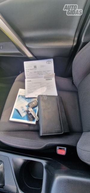 Toyota RAV4 2015 in Vilnius, with an engine capacity of 2.00 L and mileage of 242 thousand km for 11970 €, photo 18 on AUTOMOTO.COM.LV