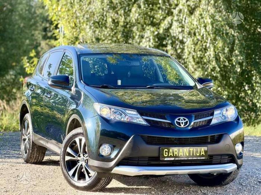 Toyota RAV4 2015 in Siauliai, with an engine capacity of 2.00 L and mileage of 239 thousand km for 13999 €, photo 5 on AUTOMOTO.COM.LV