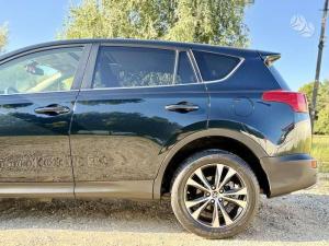 Toyota RAV4 2015 in Siauliai, with an engine capacity of 2.00 L and mileage of 239 thousand km for 13999 €, photo 13 on AUTOMOTO.COM.LV