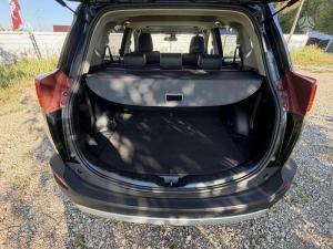 Toyota RAV4 2015 in Siauliai, with an engine capacity of 2.00 L and mileage of 239 thousand km for 13999 €, photo 43 on AUTOMOTO.COM.LV