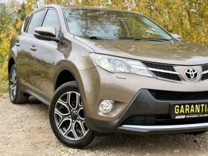 Toyota RAV4 2015 in Siauliai, with an engine capacity of 2.00 L and mileage of 235 thousand km for 14700 €, photo 18 on AUTOMOTO.COM.LV