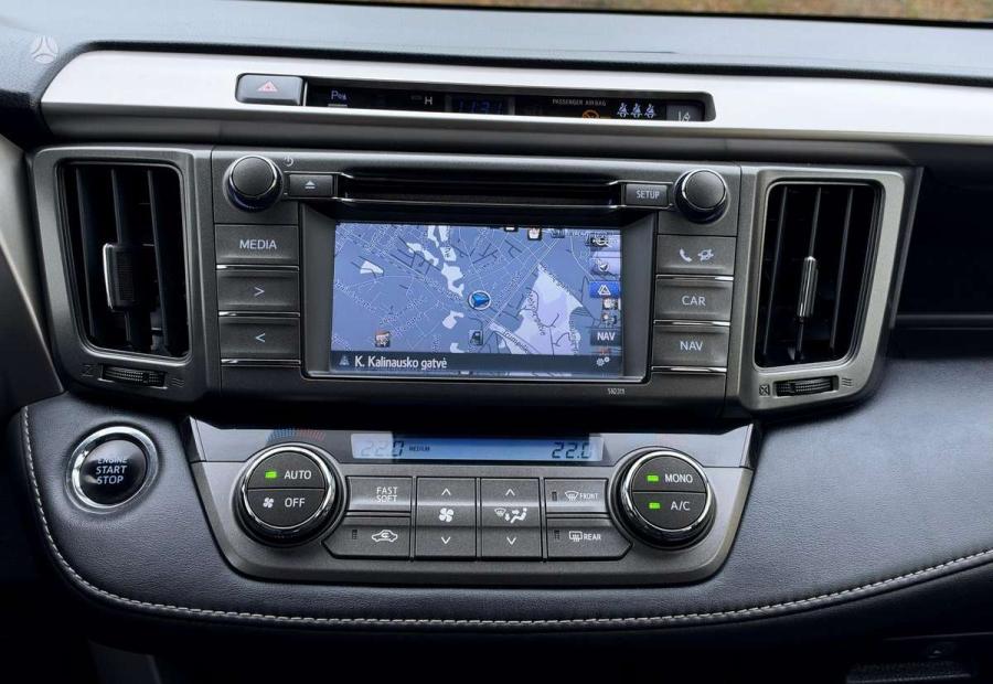 Toyota RAV4 2015 in Siauliai, with an engine capacity of 2.00 L and mileage of 235 thousand km for 14700 €, photo 46 on AUTOMOTO.COM.LV