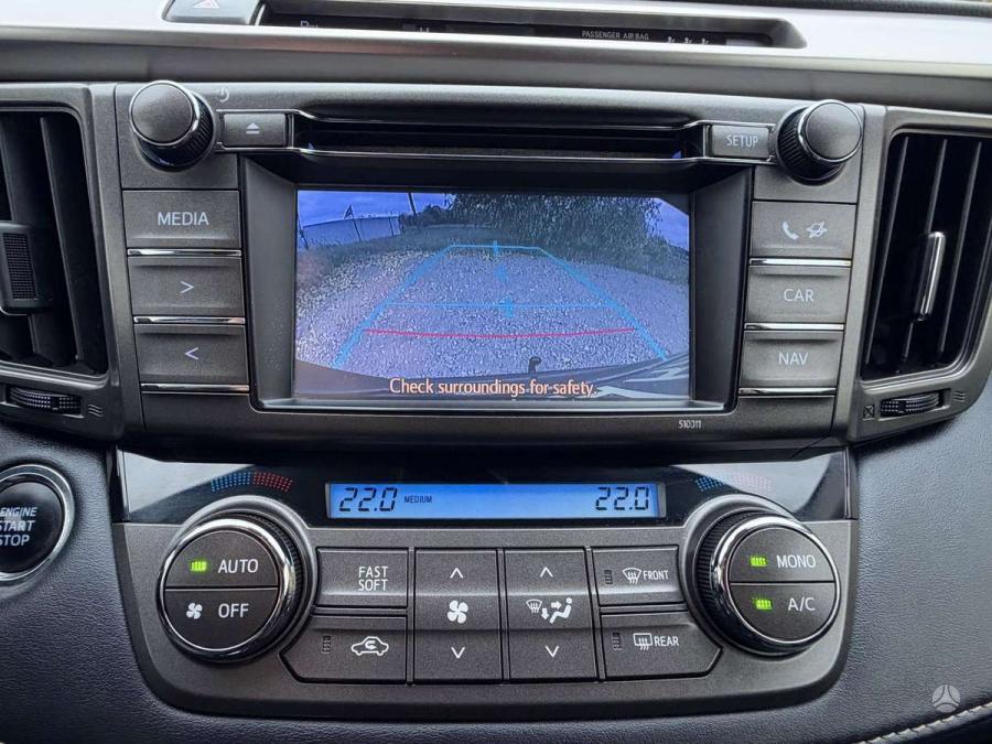 Toyota RAV4 2015 in Siauliai, with an engine capacity of 2.00 L and mileage of 235 thousand km for 14700 €, photo 47 on AUTOMOTO.COM.LV