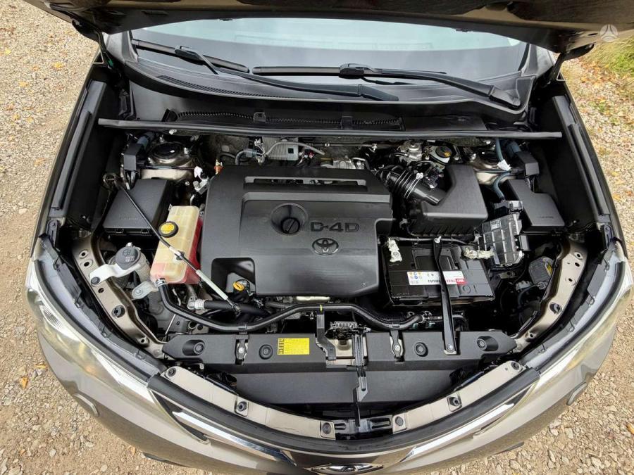 Toyota RAV4 2015 in Siauliai, with an engine capacity of 2.00 L and mileage of 235 thousand km for 14700 €, photo 53 on AUTOMOTO.COM.LV
