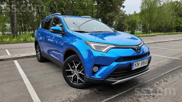 Toyota RAV4 2016 Daugavpils, ar dzinēja tilpumu 2.50 L un nobraukumu 86 tūkst. km par 17000 €, foto 6 vietnē AUTOMOTO.COM.LV