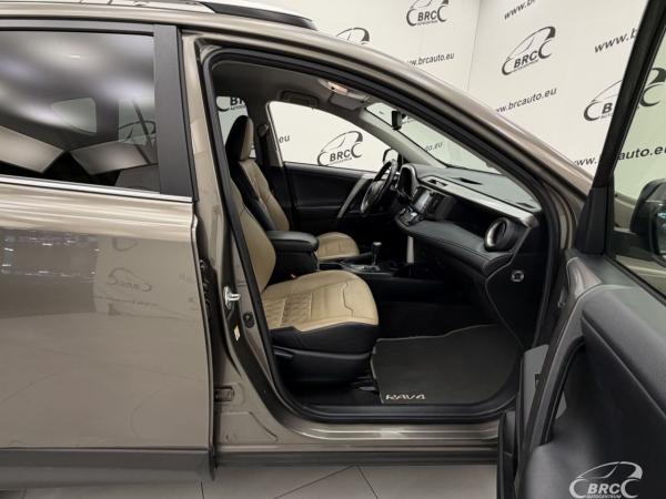 Toyota RAV4 2016 Viļņa, ar dzinēja tilpumu 2.49 L un nobraukumu 192 tūkst. km par 17500 €, foto 4 vietnē AUTOMOTO.COM.LV