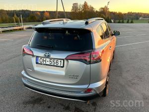 Тойота РАВ 4 2016 в Рига, объемом двигателя 2.50 л и пробегом 185 тыс. км за 17500 €, фото 5 на AUTOMOTO.COM.LV