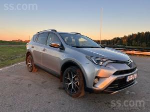 Тойота РАВ 4 2016 в Рига, объемом двигателя 2.50 л и пробегом 185 тыс. км за 17500 €, фото 7 на AUTOMOTO.COM.LV