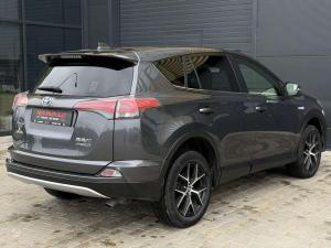 Toyota RAV4 2016 Viļņa, ar dzinēja tilpumu 2.49 L un nobraukumu 190 tūkst. km par 18555 €, foto 5 vietnē AUTOMOTO.COM.LV