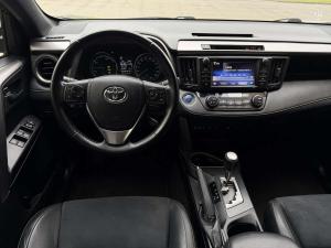 Toyota RAV4 2016 Viļņa, ar dzinēja tilpumu 2.49 L un nobraukumu 190 tūkst. km par 18555 €, foto 9 vietnē AUTOMOTO.COM.LV