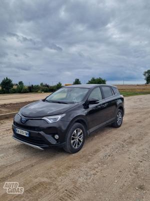 Toyota RAV4 2016 in Kaunas, with an engine capacity of 2.50 L and mileage of 241 thousand km for 14900 €, photo  on AUTOMOTO.COM.LV