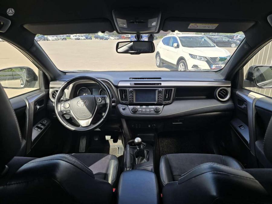 Toyota RAV4 2016 Tauragė, ar dzinēja tilpumu 2.00 L un nobraukumu 205 tūkst. km par 11200 €, foto 10 vietnē AUTOMOTO.COM.LV