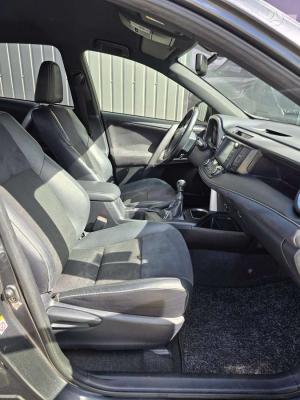 Toyota RAV4 2016 Tauragė, ar dzinēja tilpumu 2.00 L un nobraukumu 205 tūkst. km par 11200 €, foto 12 vietnē AUTOMOTO.COM.LV