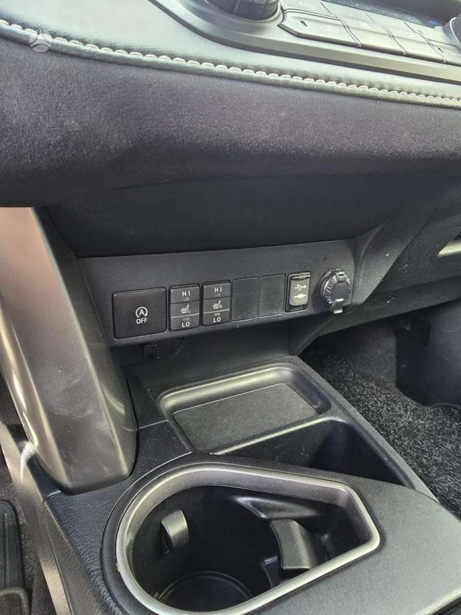 Toyota RAV4 2016 Tauragė, ar dzinēja tilpumu 2.00 L un nobraukumu 205 tūkst. km par 11200 €, foto 16 vietnē AUTOMOTO.COM.LV