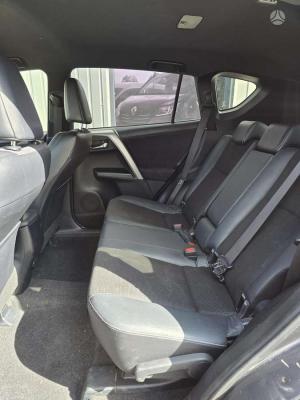 Toyota RAV4 2016 Tauragė, ar dzinēja tilpumu 2.00 L un nobraukumu 205 tūkst. km par 11200 €, foto 21 vietnē AUTOMOTO.COM.LV