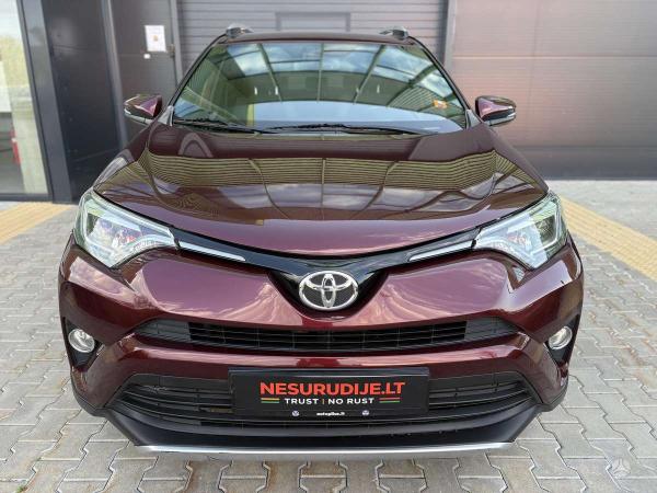 Тойота РАВ 4 2016 в Вильнюс на AUTOMOTO.COM.LV Тойота РАВ 4 2016 в Вильнюс, объемом двигателя 2.00 л и пробегом 179 тыс. км за 14555 €, фото 8 на AUTOMOTO.COM.LV