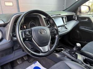 Toyota RAV4 2016 in Vilnius, with an engine capacity of 2.00 L and mileage of 179 thousand km for 14555 €, photo 9 on AUTOMOTO.COM.LV
