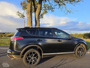 Toyota RAV4 2016 Ukmergė, ar dzinēja tilpumu 2.00 L un nobraukumu 135 tūkst. km par 14999 €, foto 5 vietnē AUTOMOTO.COM.LV