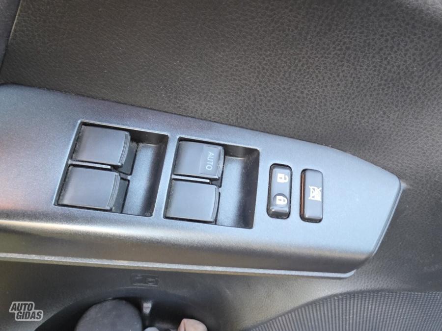 Toyota RAV4 2016 Ukmergė, ar dzinēja tilpumu 2.00 L un nobraukumu 135 tūkst. km par 14999 €, foto 16 vietnē AUTOMOTO.COM.LV