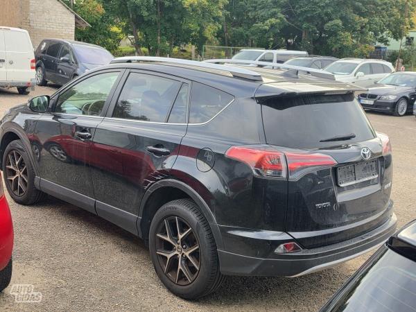 Toyota RAV4 2016 Šilutė, ar dzinēja tilpumu 2.00 L un nobraukumu 128 tūkst. km par 6999 €, foto 3 vietnē AUTOMOTO.COM.LV